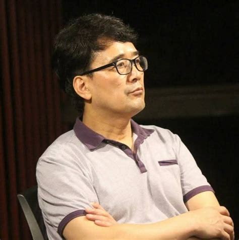 광화문시대 역대 대통령 호감도 조사에서 노무현 전 대통령이 중도에서 1위 보수에서 2위라고 진보 중도 보수를 종합한 결과는 1위 노무현636 2위 김대중