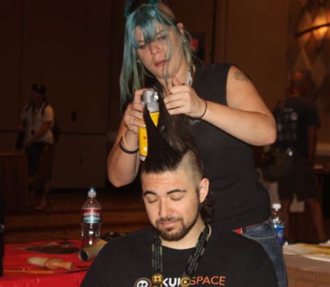 Photos Show The Cultural Difference Between Black Hat And Defcon Hacker
