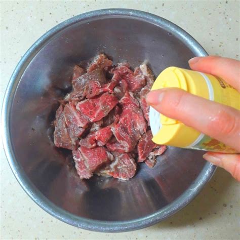 쇠고기 스튜 덮밥 만드는 법