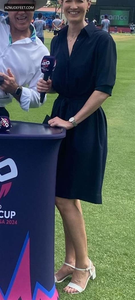 Alison Mitchell Feet Aznudefeet