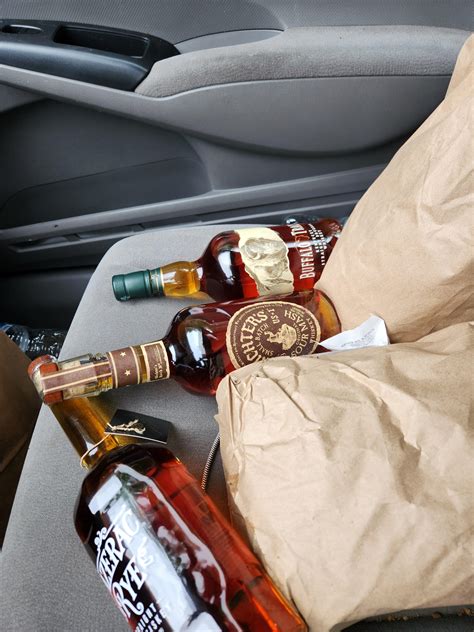 Life Sucks Bro But Its Friday And Were Chillin Rwhiskey