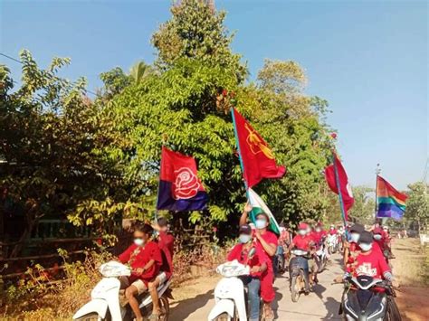 လောင်းလုံးတွင် အမျိုးသမီးများ ဦးဆောင်ကာ ဖက်ဆစ် စစ်တပ် အမြစ်ပြတ် ချေမှုန်းရေး ချီတက် ဆန္ဒပ