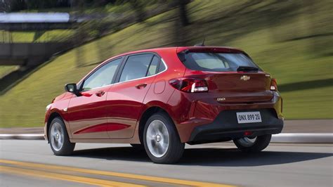 Onix Turbo General Motors