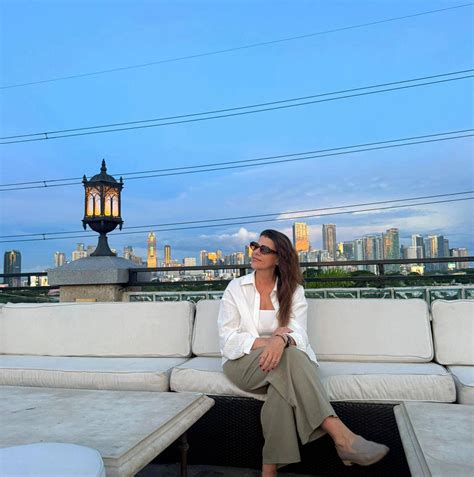 מעריב איילה מינקר מאורסת מהדייט הראשון שלנו היה לי ברור שאני אתחתן איתך Tmimaariv