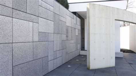 What Are The Latest Trends In Compound Wall Cladding Designs