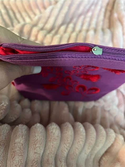 Free Small Pouch Bag Mohegan Lake