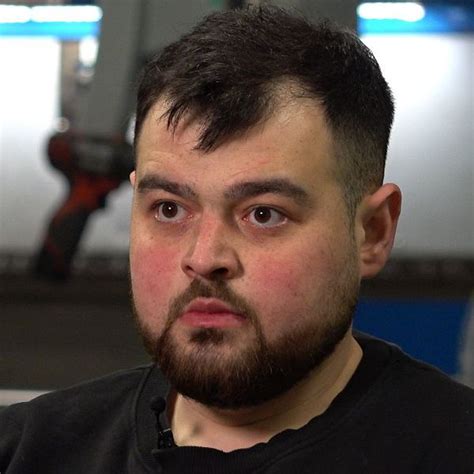 Så Lever överlevaren Wahed Kosa Tio år Efter Skolattacken På Kronan I Trollhättan Svt Nyheter