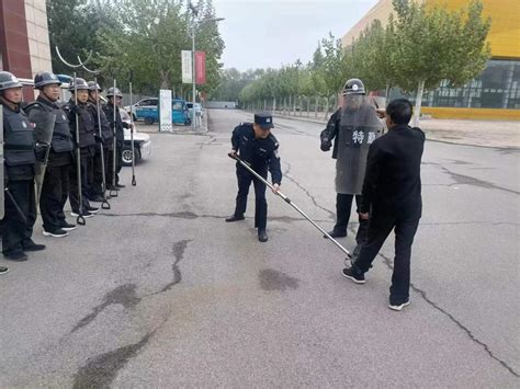 保卫处举行校园反恐防暴演练 山东农业工程学院保卫处