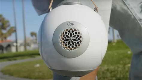 How To Enjoy Wireless Audio With UB Speaker DB Double Bass