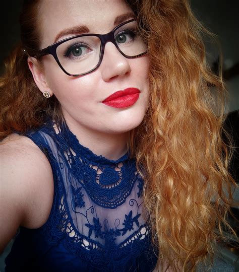 Mac Cosmetics Retro Matte Liquid Lipcolor 79 Ruby Phew