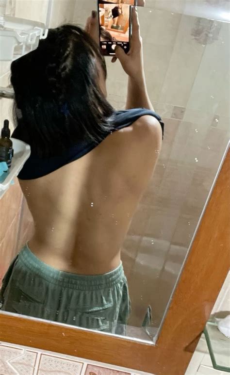 Back Shot Selfie Random Videos Aesthetic For Reels Best Poses For