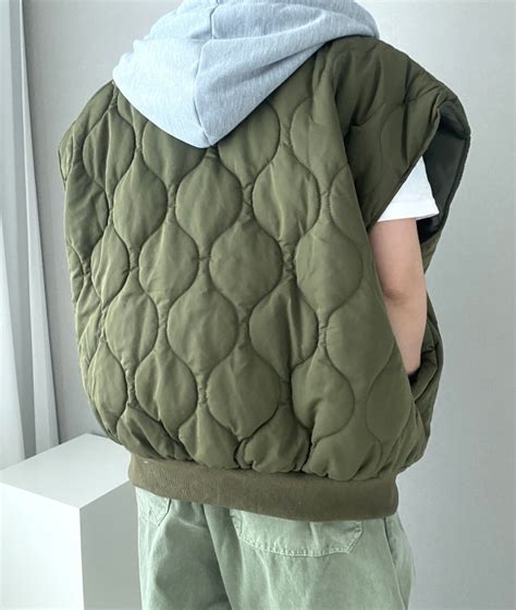 신상할인겨울필수템 고퀄리티 오버핏 물결 퀄팅 후드 누빔 패딩조끼 베스트8853 에이블리