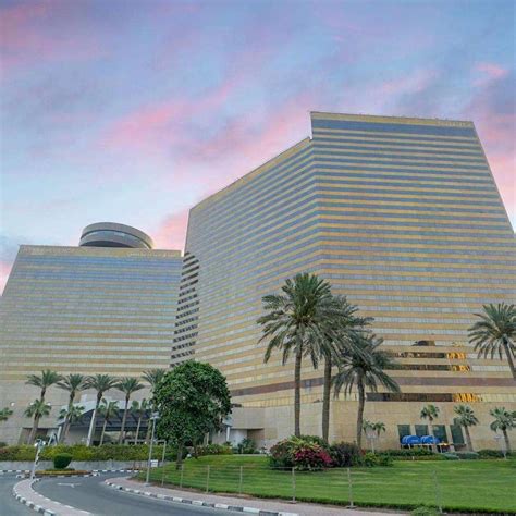 هتل حیات ریجنسی دبی؛ امکانات، رزرو و قیمت با تور