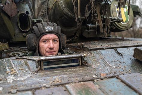Leopard Tanks As Russian Offensive Looms Ukraine Races To Train
