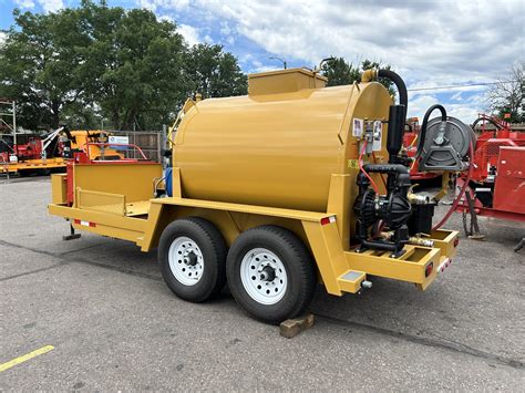 Seal Rite Sr 700 Ext Deck Sealcoater W Cleasby Melter