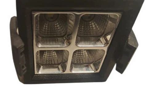 12w Compact Linear Led Spot Light Square Cool White At ₹ 950 Piece In