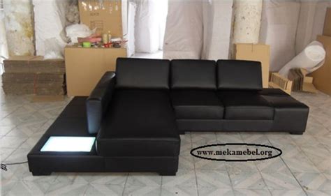 Ъглов кожен диван с гъши пух или мемори пяна № 42