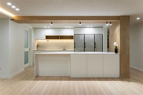 예산에 맞춘 따뜻한 느낌의 49평 우드앤 화이트 인테리어상도더샵 라이프스타일 슈퍼앱 오늘의집