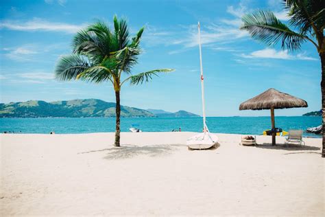 15 Nude Beaches In Florida To Be Free And Fun