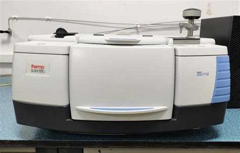 原位傅里叶变换红外光谱仪（nicolet Is50） 化学化工学院门户网站