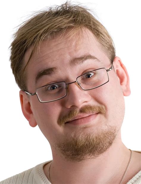 25 Slimming Beard Styles For Fuller Faces