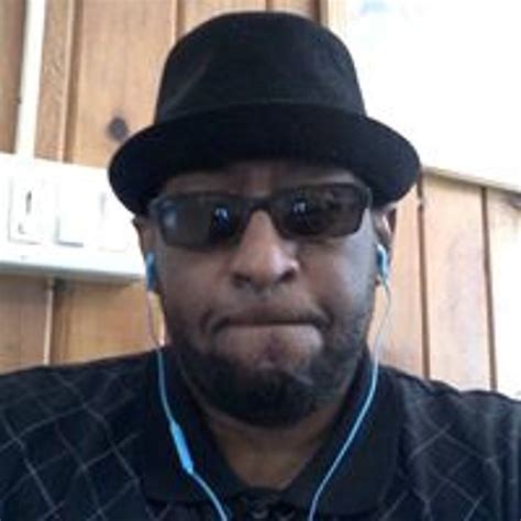 Stream Revrend Leon Fields Music Listen To Songs Albums Playlists