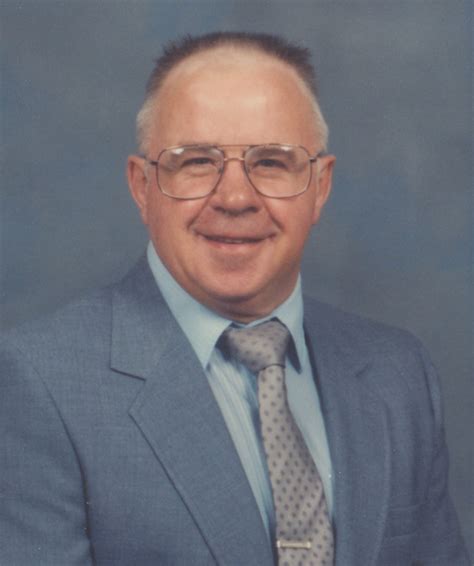 Jeff Ladwigs Instagram Twitter And Facebook On Idcrawl