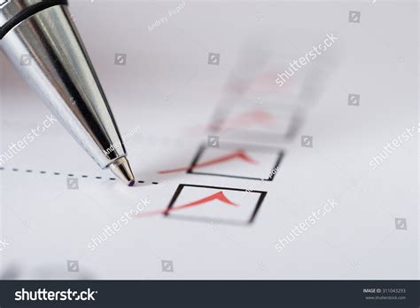 2710 Checkbox Comparison Royalty Free Photos And Stock Images