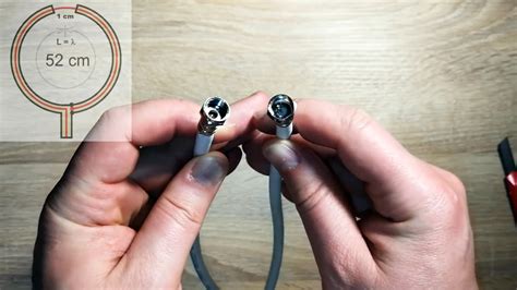Как сделать антенну для цифрового телевидения без паяльника и скруток ...