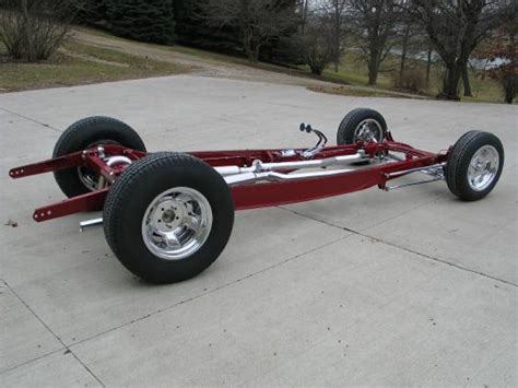 Alan Buttons 32 3 Window Finished Chassis