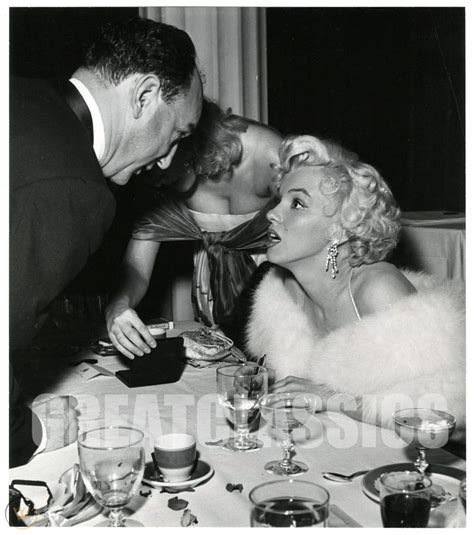 Marilyn Monroe Photoplay Awards Dinner 1954 Candid Original Vintage