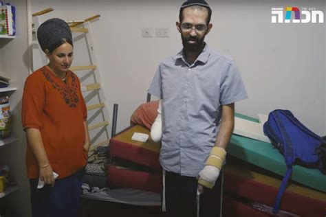 צפו אחותו של ריף הרוש הי”ד לא הופתעה למצוא את ‘אדרבה בכיסו חרדים 10 חרדים10