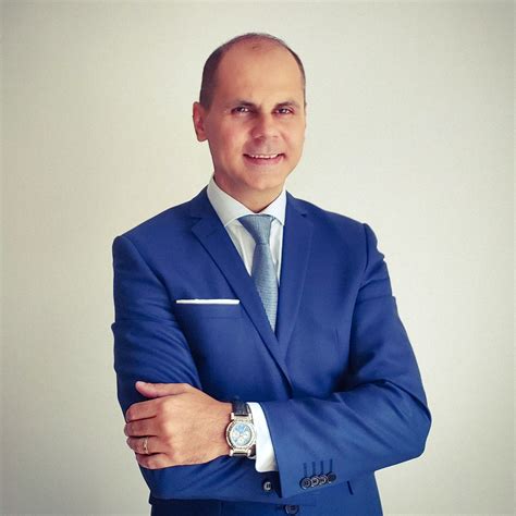 Alwin Dodea Kaufmännische Projektunterstützung 70 Außendienst