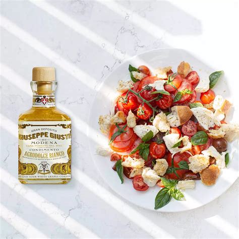 Giuseppe Giusti White Balsamic Vinegar Of Modena Sur La Table