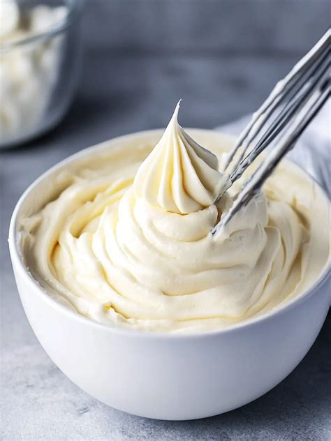 Easy Whipped White Chocolate Ganache Irresistibly Creamy