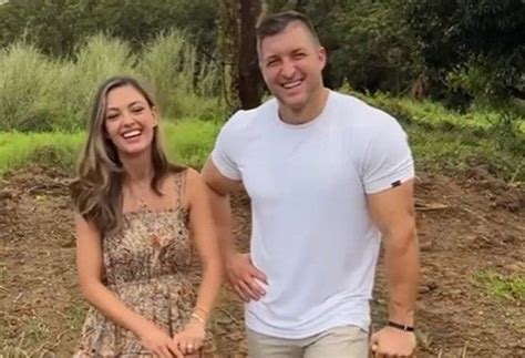 Miss Universe 2017 Demi Leigh Tim Tebow Visit Philippines To Build Shelter For Sex Exploitation