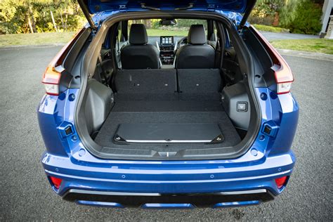 Mitsubishi Eclipse Cross Vs Mitsubishi Outlander Comparison Carexpert