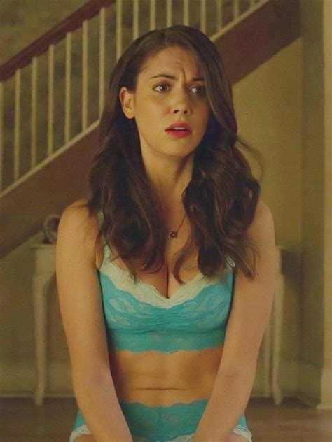 Alison Brie Celebs