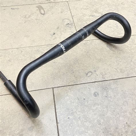 Giant Connect Road Bike Drop Handlebars 320g 400mm Wide 130mm Drop 31