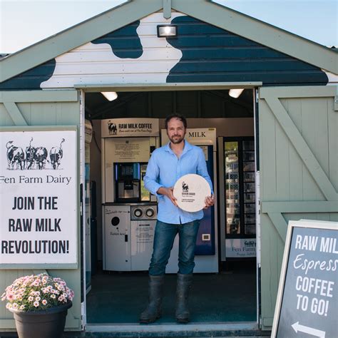 22 Whats The Difference Between Raw And Unpasteurized Milk Cheese