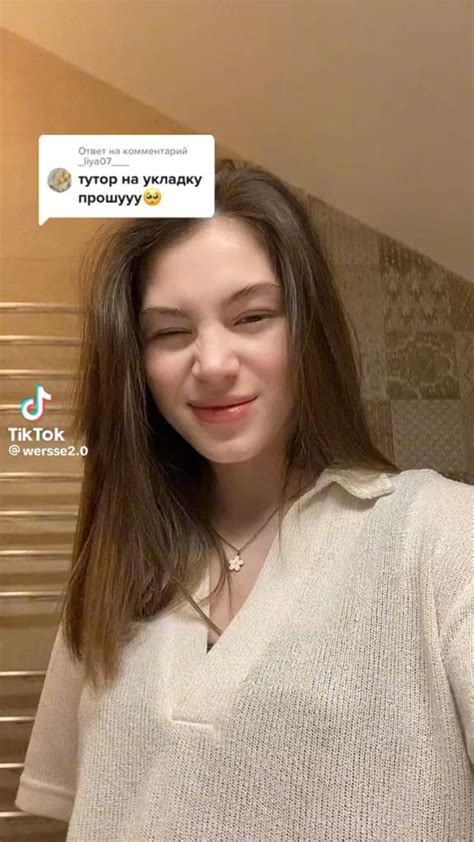 Укладка на средние волосы в 2025 г Волосы Завить волосы Средние волосы с челкой