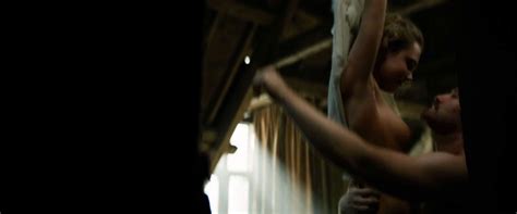 Nude Video Celebs Cara Delevingne Nude Tulip Fever 2017