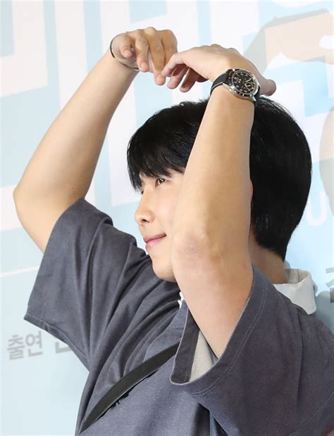 뉴스1 ★ 항준♥남준 신이 내린 꿀 인맥장항준 면 제대로 세워준 알쓸인잡 Rm 파이낸셜뉴스