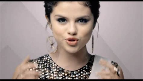 Selena Gomez Naturally Screencaps Selena Gomez Image Fanpop