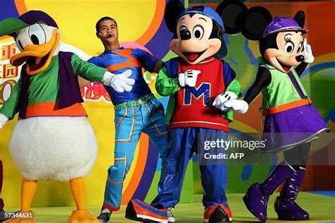Mickey Mouse Dancing Photos And Premium High Res Pictures Getty Images