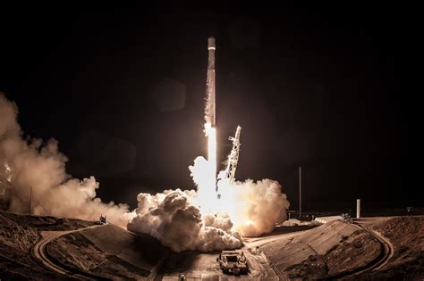 Be Amazed Spacexs Spectacular Iridium 4 Launch In Photos Space