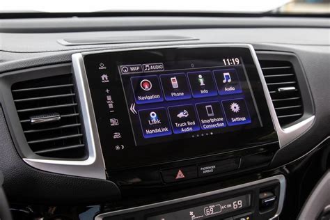 2019 Honda Ridgeline Specs Prices Mpg Reviews And Photos