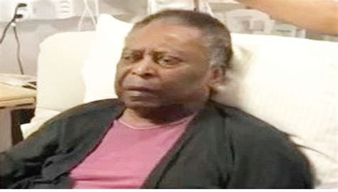 Footballers Send Pele Best Wishes Amid Health Concerns