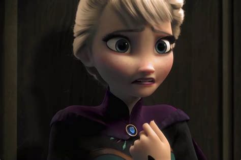 The Reason Why Elsa In Frozen Went From Villain To Hero