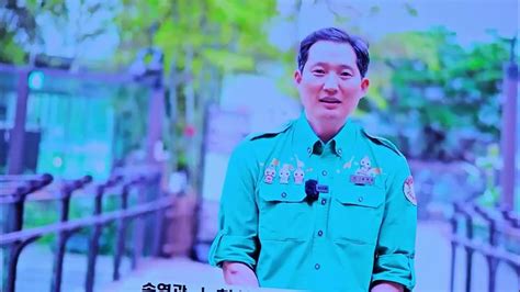 바우 하우스🏠 갤러리 관람을 마치고 관람 10분 동안 너무 행복 했던 시간 이었는데 행복한 ️마음도 찍혔나요 Youtube